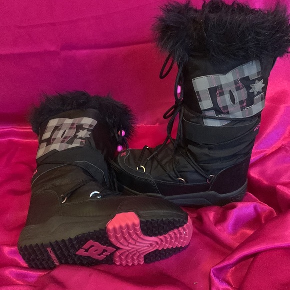 DC | Shoes | Dc Winter Snow Boots Size 67 Like New Worn Twice Mint ...